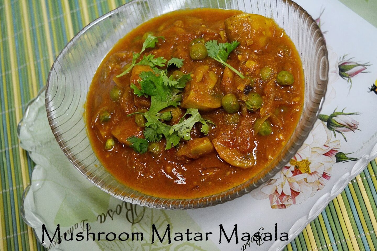 Mushroom Mattar Masala ~ Mushroom Peas Curry - The Big Sweet Tooth