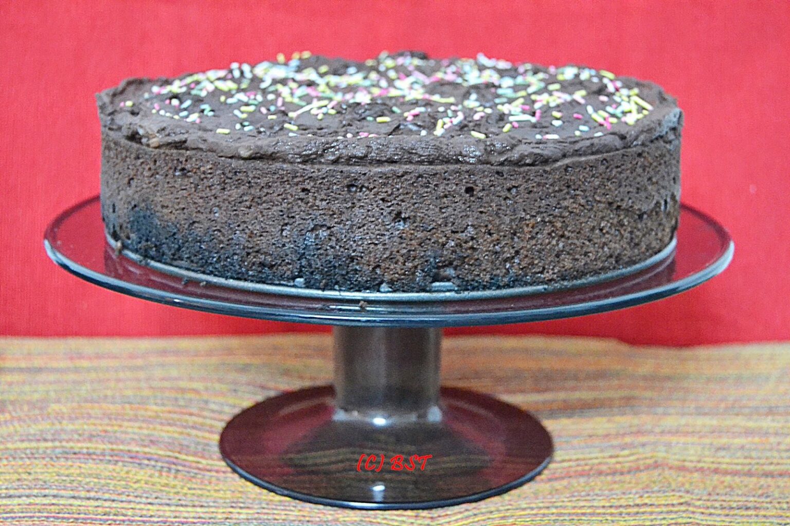 Dark Chocolate Cake with Chocolate Ganache - The Big Sweet Tooth