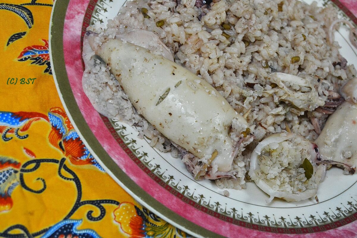 Niracha Koonthal Choru - Malabar Stuffed Squid Rice - The Big Sweet Tooth