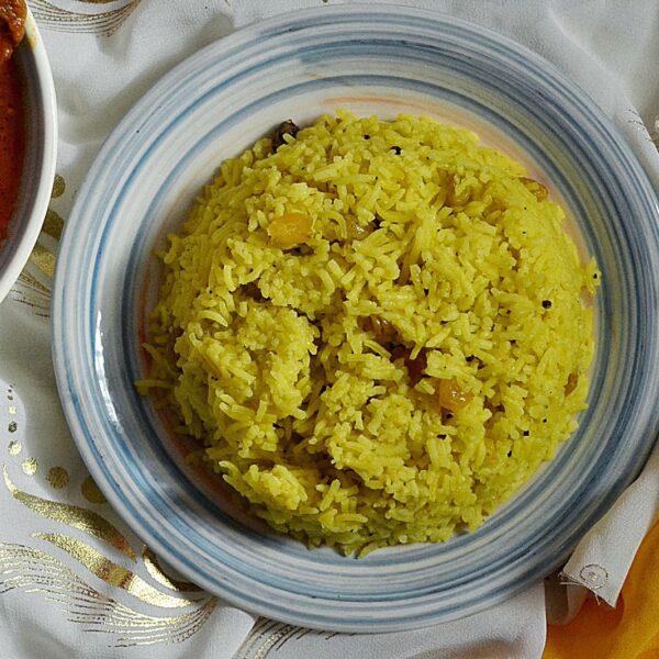 Middle Eastern Yellow Rice - The Big Sweet Tooth