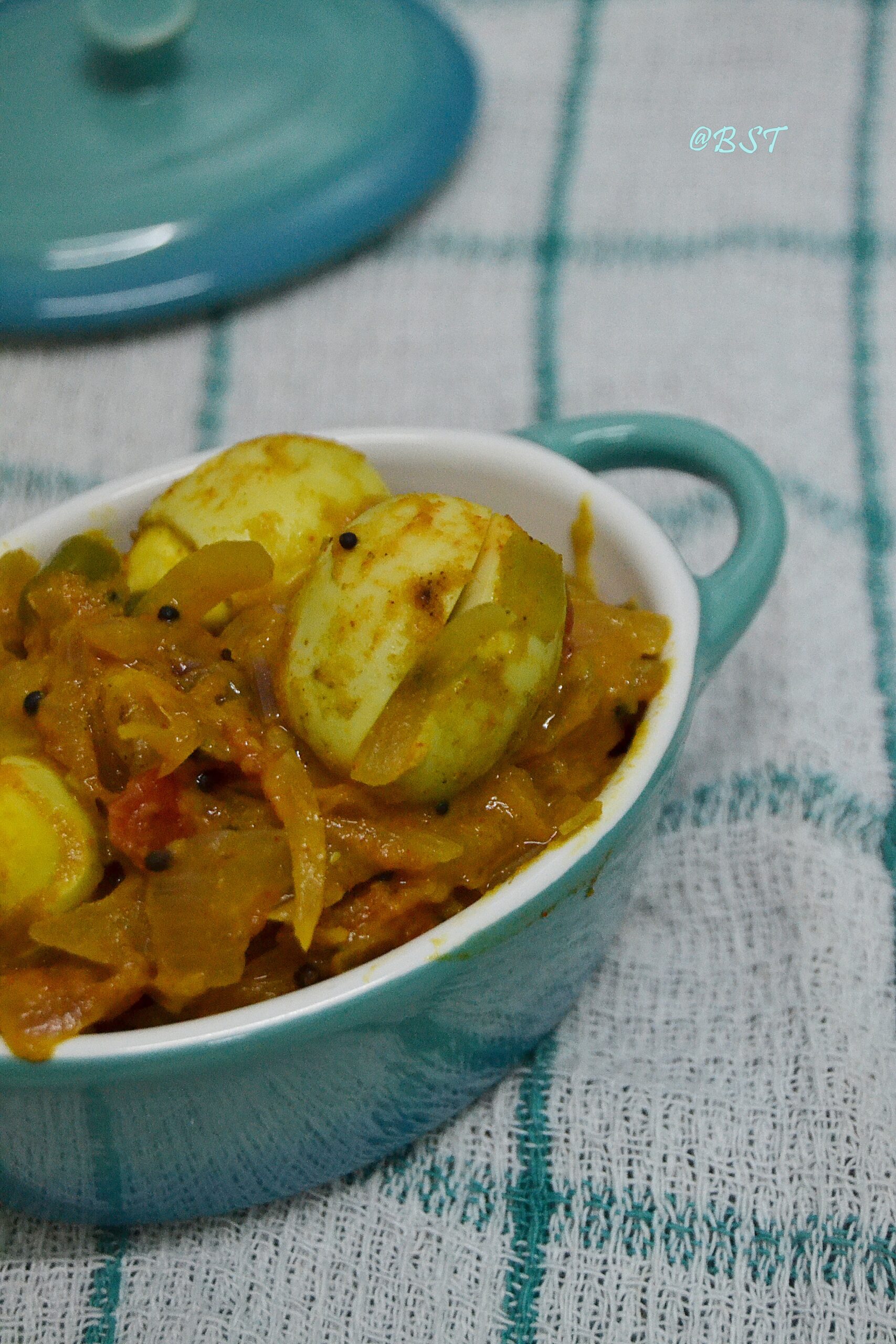 Kaada Mutta Roast ~ Quail Egg Roast - The Big Sweet Tooth