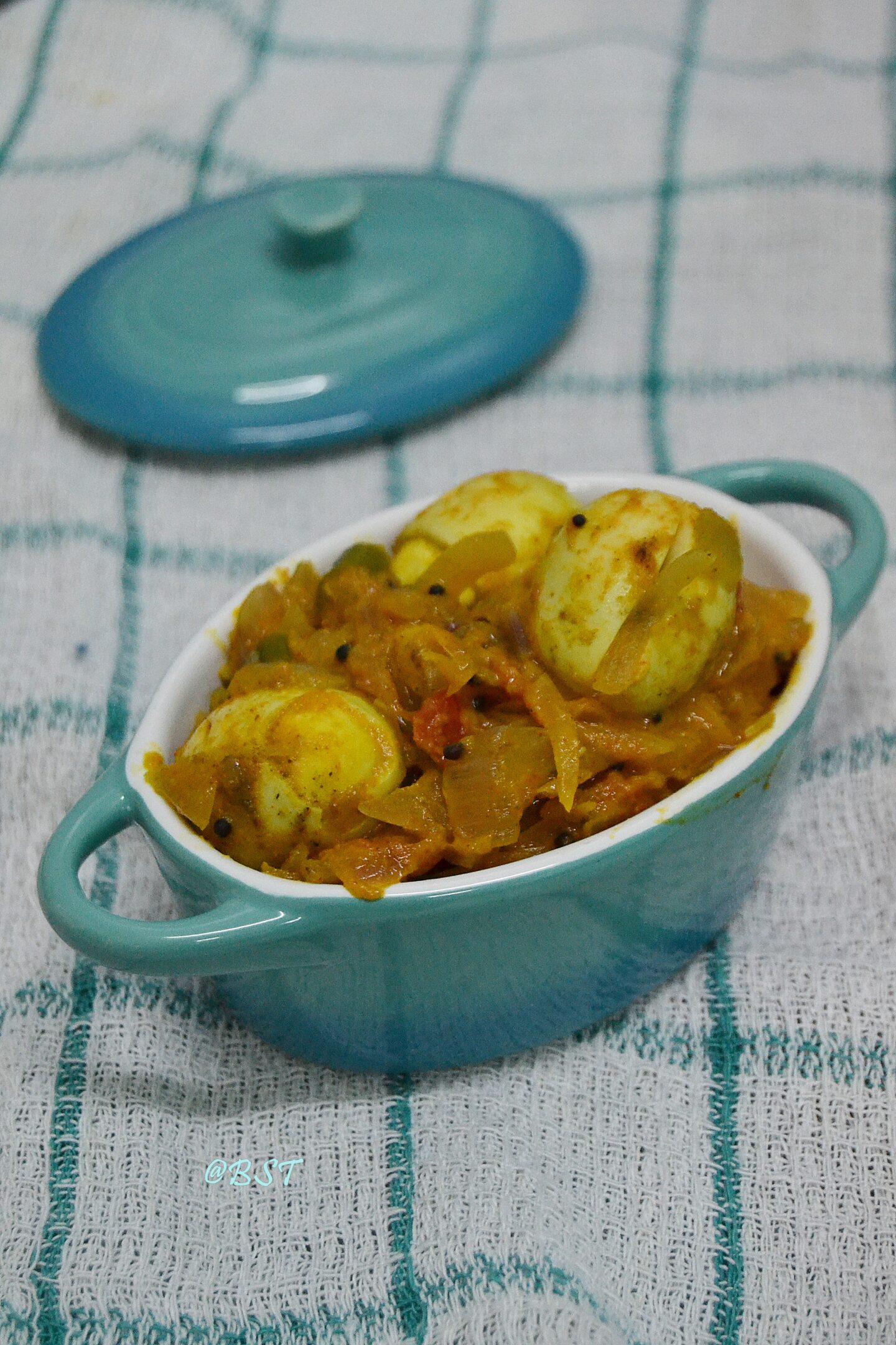 Kaada Mutta Roast ~ Quail Egg Roast - The Big Sweet Tooth