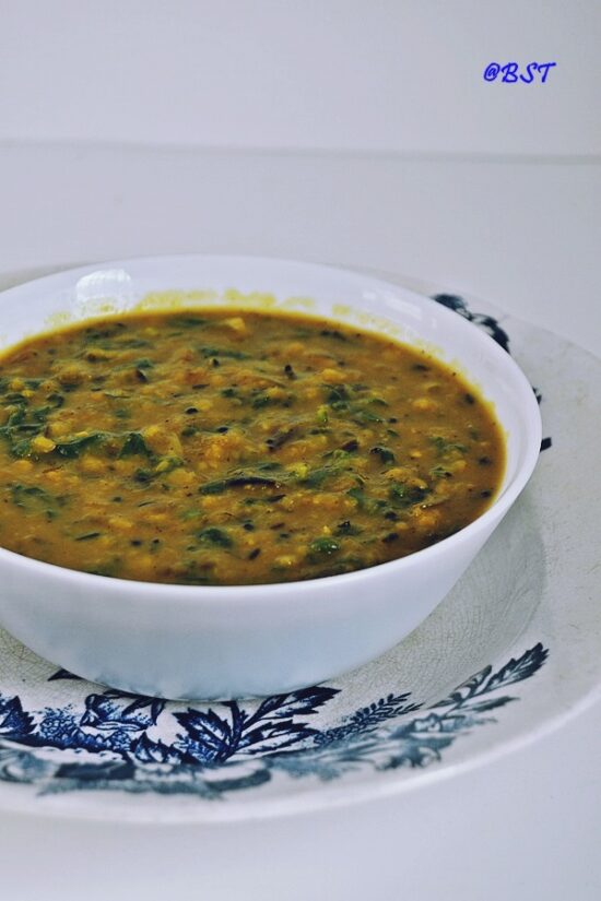 Palak Daal ~ Spinach Lentil Gravy - The Big Sweet Tooth