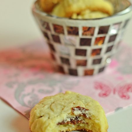 Ma'amoul ~ Middle Eastern Date Filled Cookies - The Big Sweet Tooth
