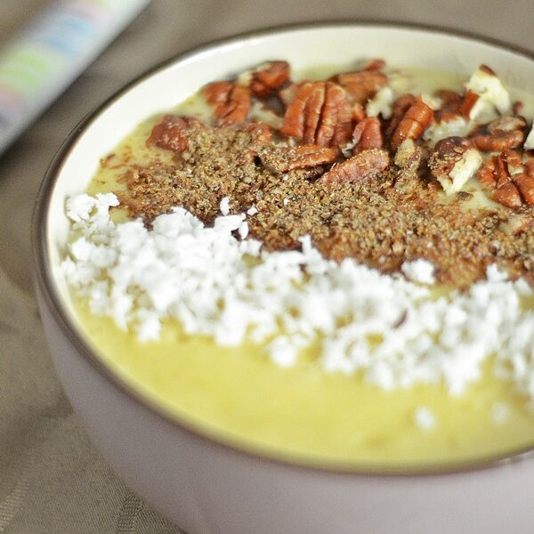Tropical Smoothie Bowl - The Big Sweet Tooth