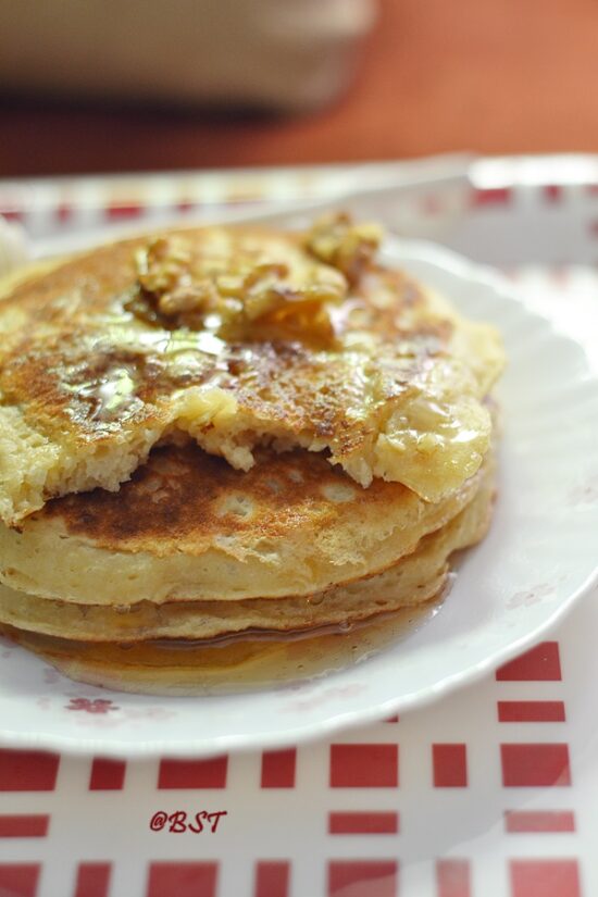 Tiganites ~ Greek Pancakes - The Big Sweet Tooth