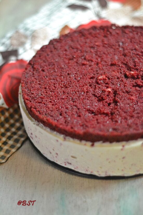 Red Velvet IceCream Cake - The Big Sweet Tooth