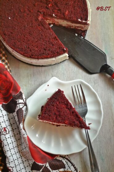 Red Velvet IceCream Cake - The Big Sweet Tooth