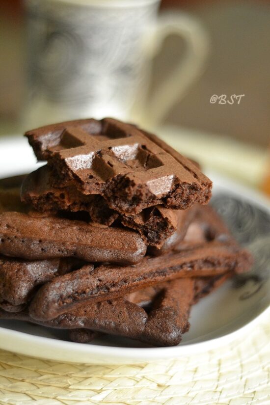 Banana Cocoa Waffles - The Big Sweet Tooth