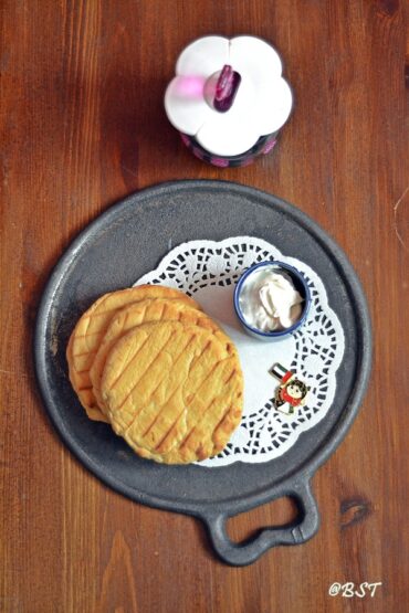 Khameer | Emirati Yeasted Flatbread - The Big Sweet Tooth