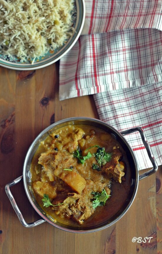 Aloo Gosht ~ Meat and Potato Curry - The Big Sweet Tooth