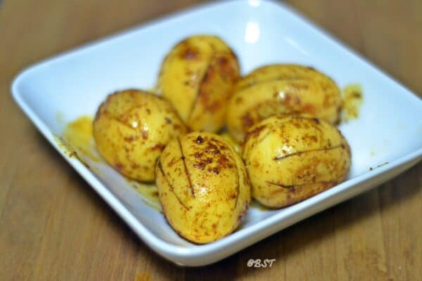 Mutta Porichathu ~ Malabar Fried Eggs - The Big Sweet Tooth