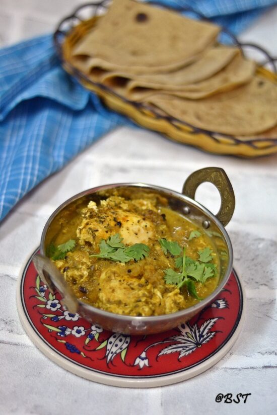 Bull's Eye Egg Curry | Potticha Mutta Curry - The Big Sweet Tooth