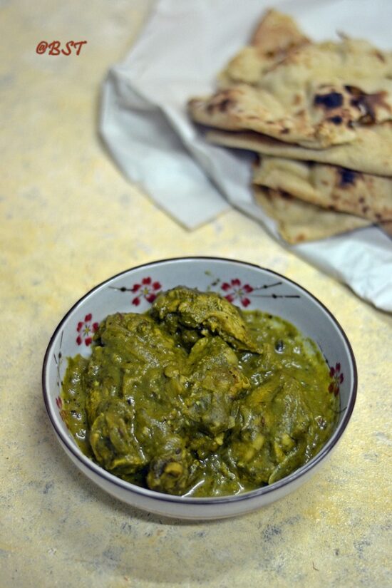 Palak Murg | Chicken in Spinach Sauce - The Big Sweet Tooth