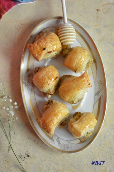 Pistachio Puff Pastry Rolls - The Big Sweet Tooth