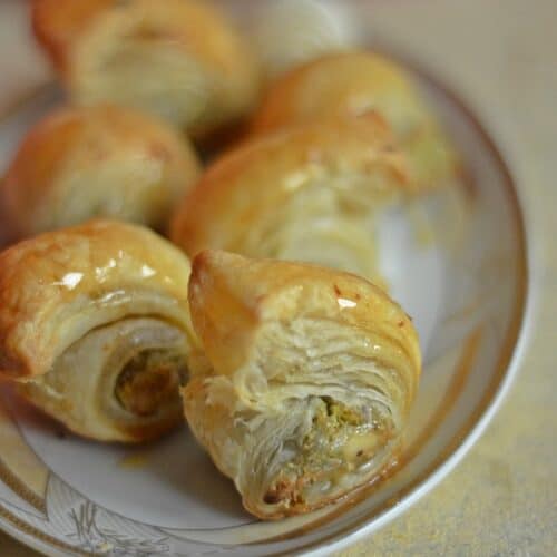 Pistachio Puff Pastry Rolls - The Big Sweet Tooth