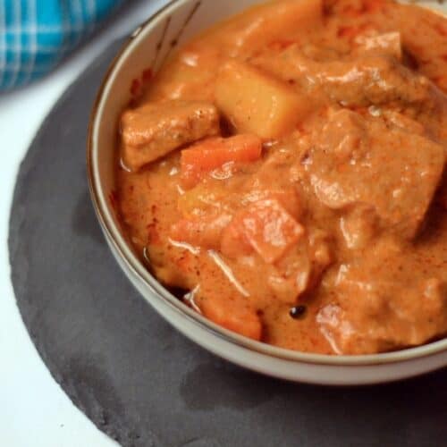 Maafe ~ West African Groundnut Meat Stew - The Big Sweet Tooth
