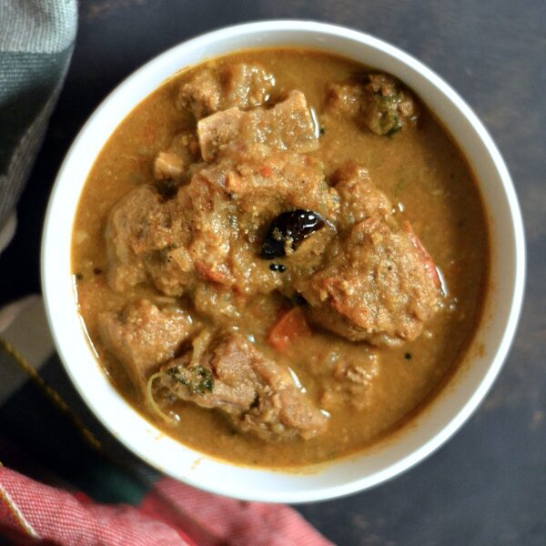 Beef Palli Curry | Kasargode Style Meat Curry - The Big Sweet Tooth
