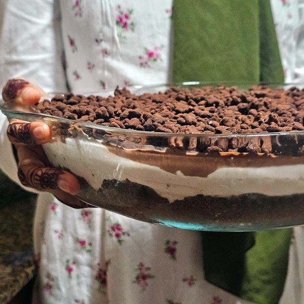Lazy Cat Viral Cake | Krunchoco Cake - The Big Sweet Tooth